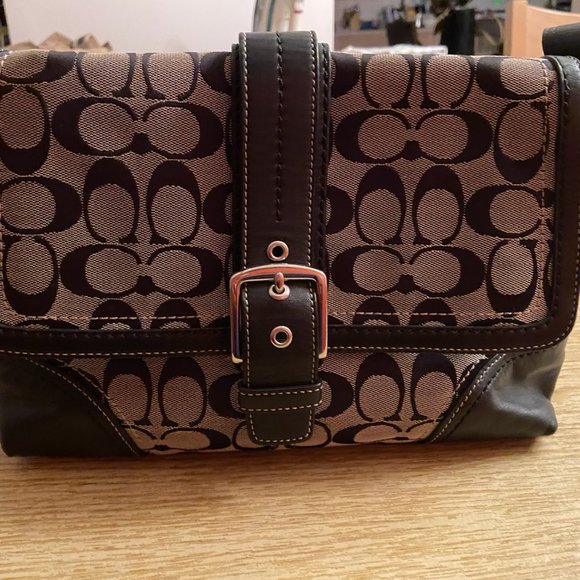 Coach | Bags | Coach Iconic Logo Flapover Medium Shoulder Handbag In ...